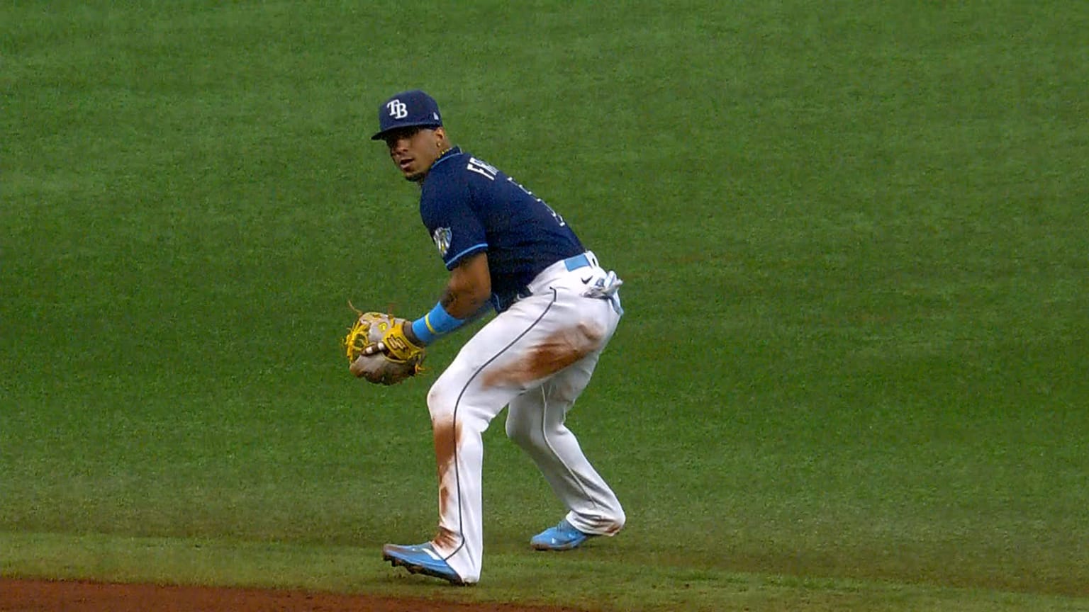Wander Franco makes a nice play at shortstop | 05/27/2023 | Tampa Bay Rays
