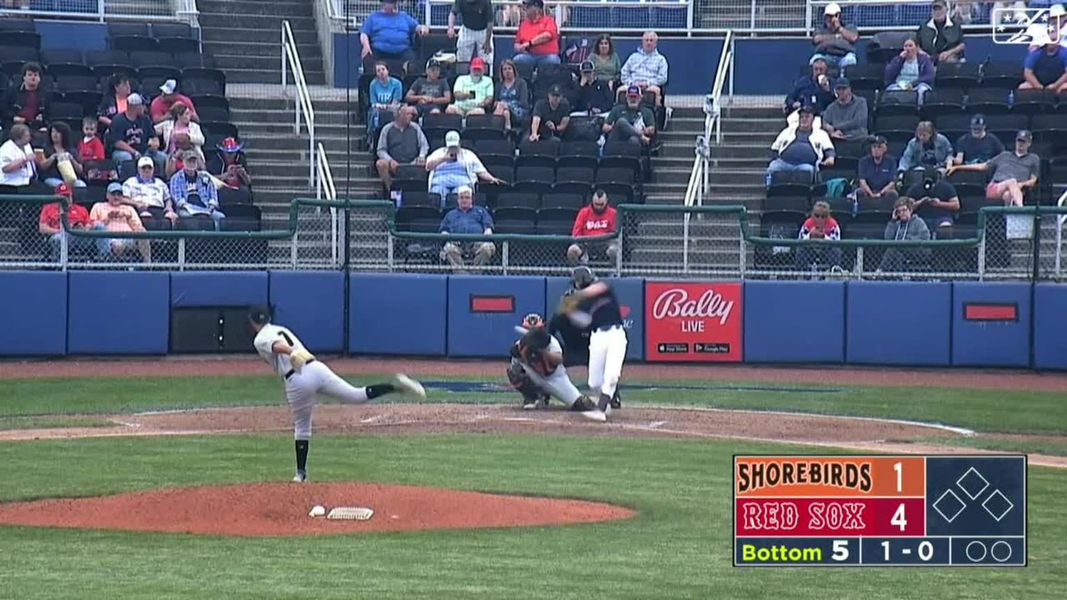 Cutter Coffey cranks a solo homer in the 5th | 06/14/2023 | MLB.com
