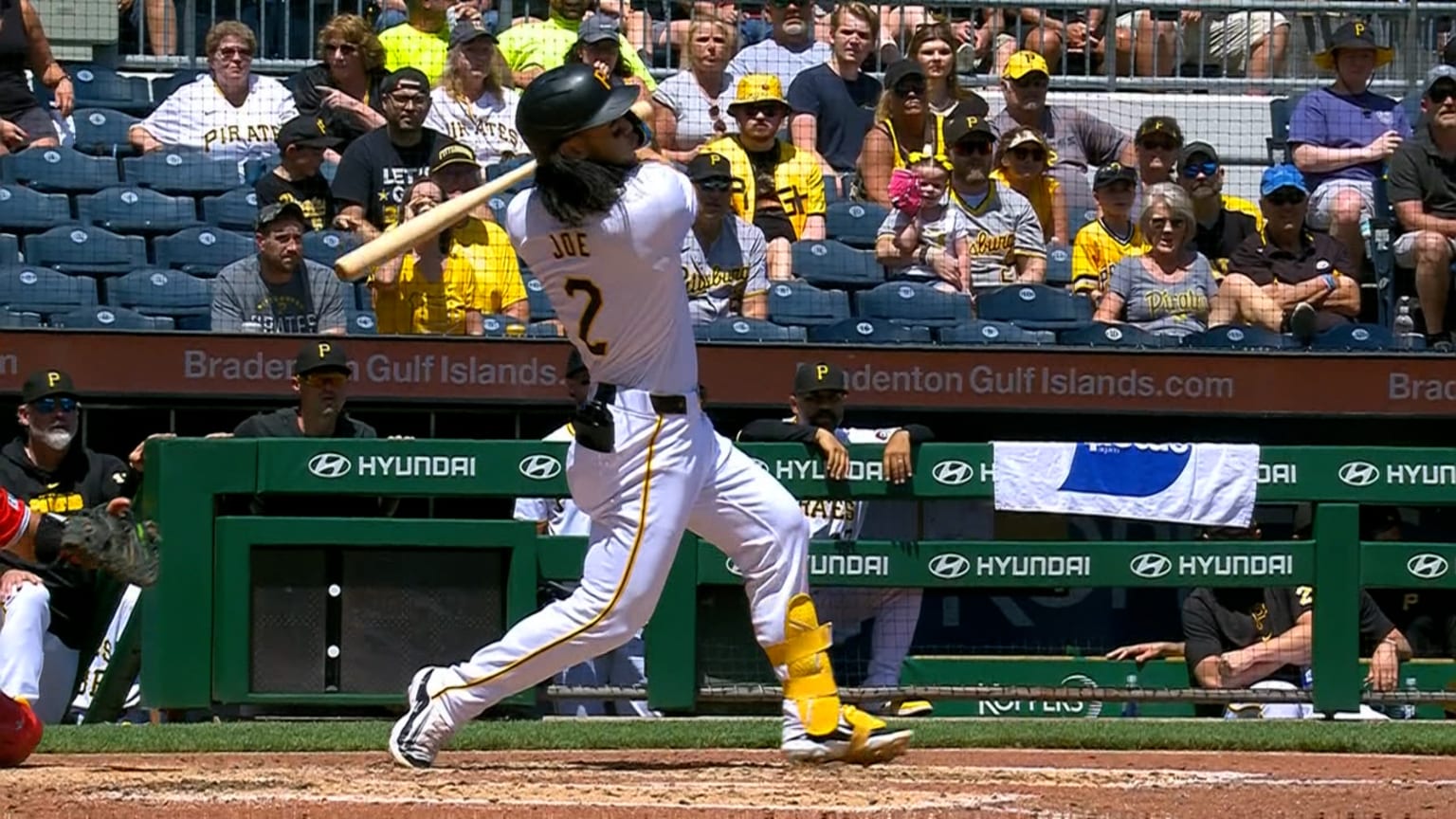 Connor Joe's RBI single | 05/08/2024 | Pittsburgh Pirates