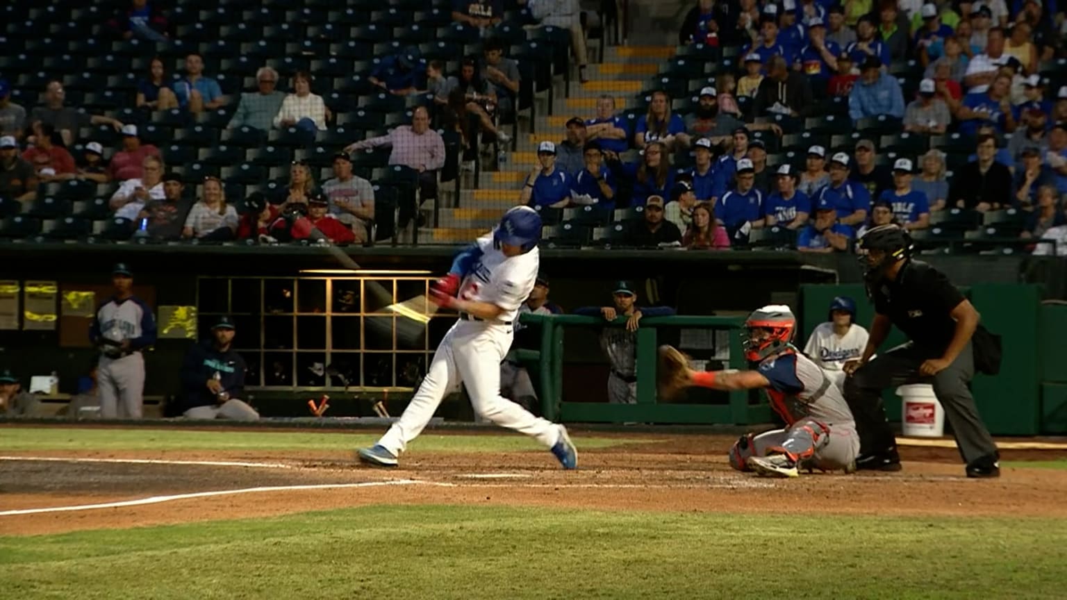 Ryan Ward swats two home runs in victory | 04/15/2023 | Los Angeles Dodgers