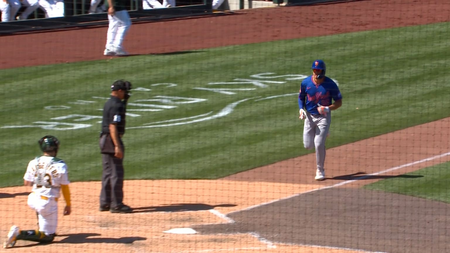 Tyrone Taylor scores on a balk | 04/13/2025 | New York Mets