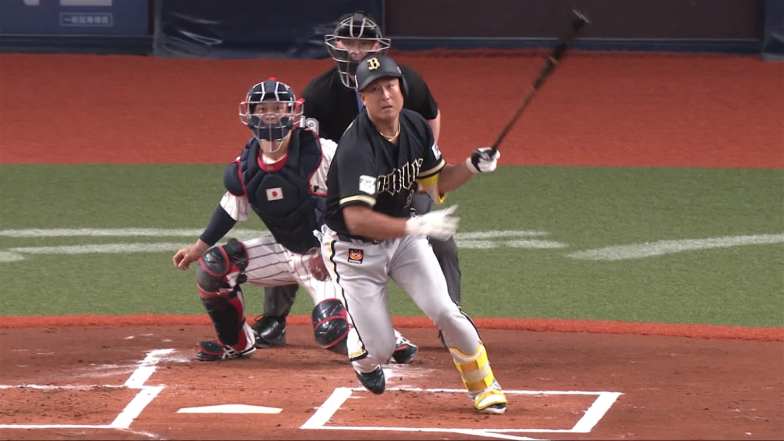 Orix Buffaloes' three-run 1st against Team Japan | 03/02/2026 | MLB.com