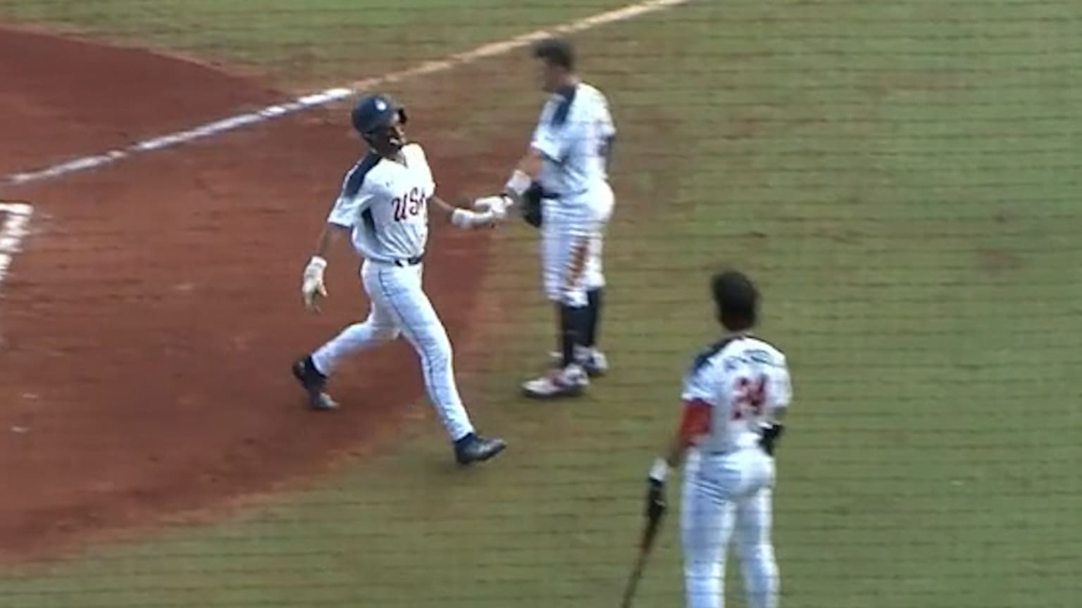 Dean Moss hits a homer for the US | 02/09/2024 | New York Mets