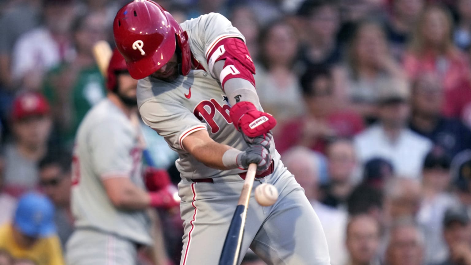 Whit Merrifield's RBI single | 06/12/2024 | Philadelphia Phillies