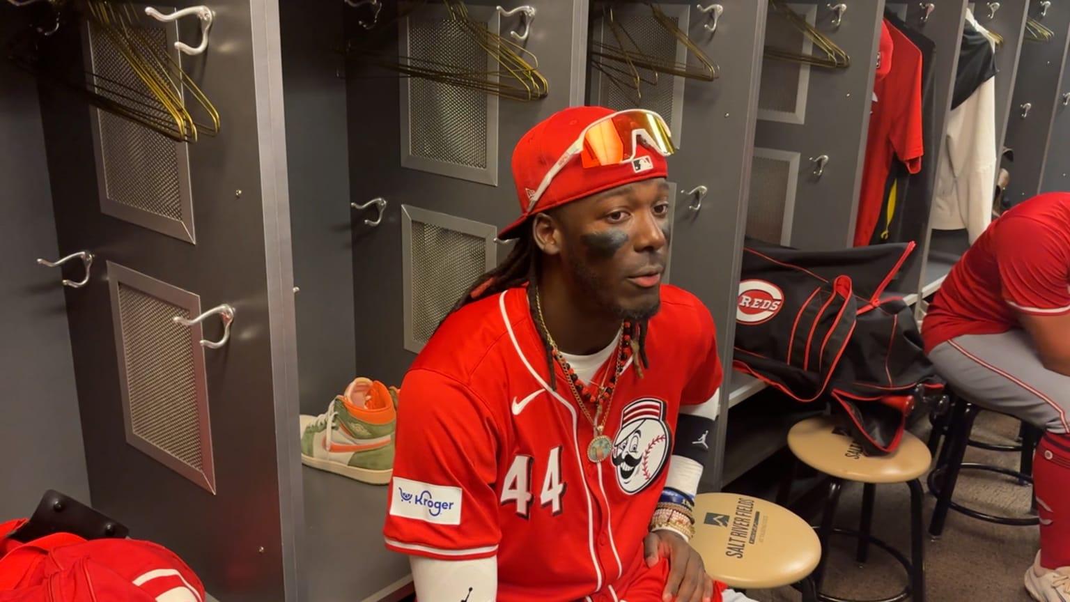 Elly De La Cruz on switch hitting, self control | 03/02/2024 | MLB.com