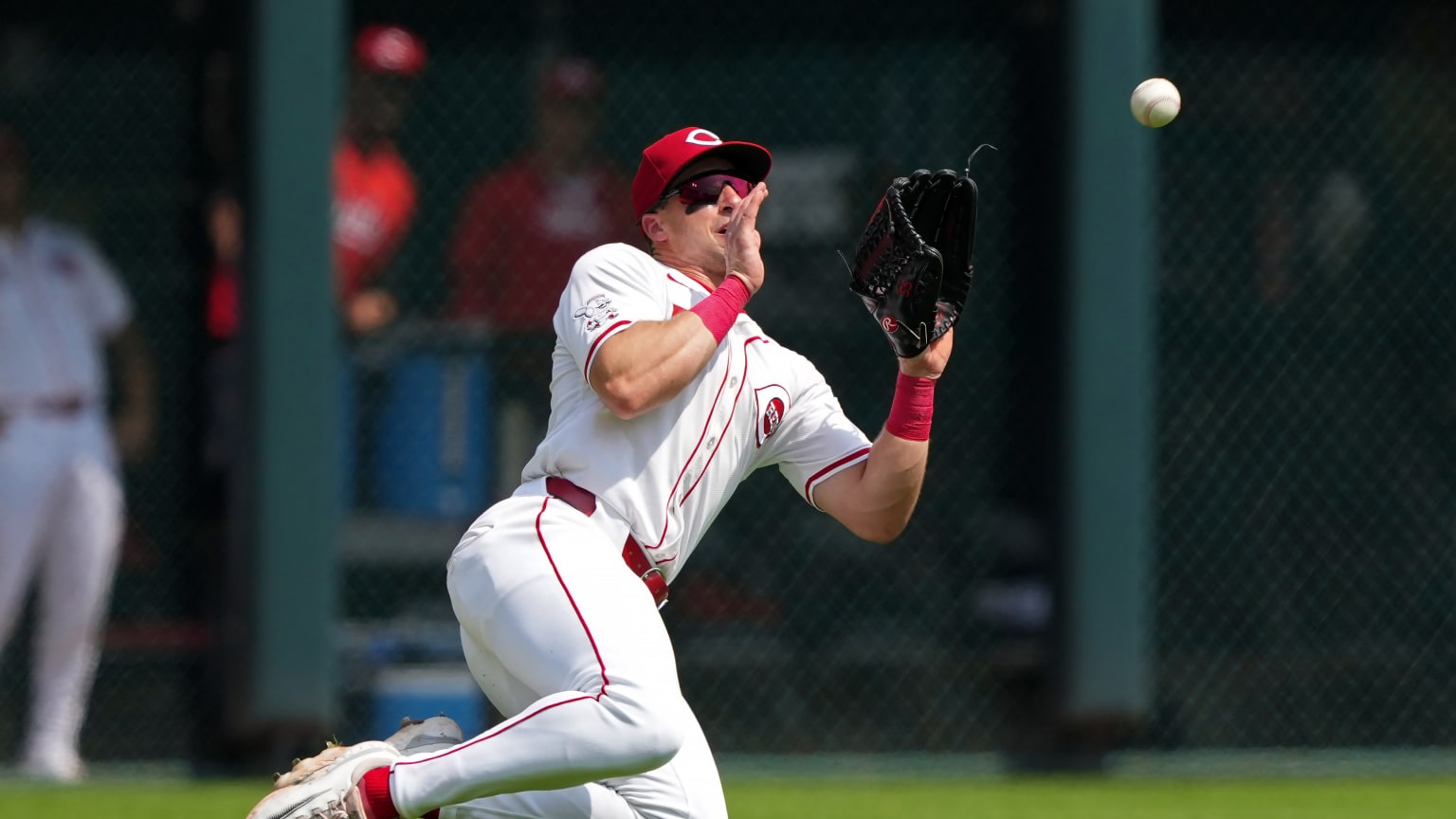 Spencer Steer's sliding catch | 06/23/2024 | Cincinnati Reds