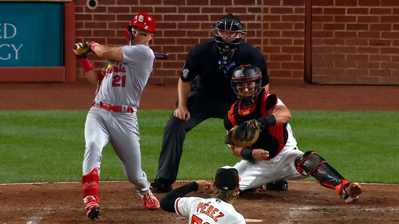 Lars Nootbaar hits an RBI single to right in the 7th | 09/12/2023 | St ...