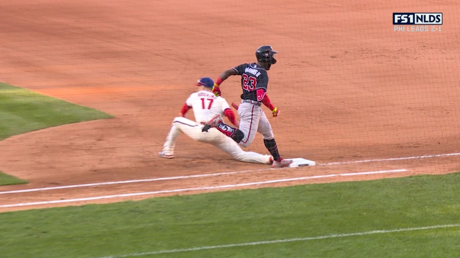 Bryson Stott nabs Michael Harris II after review | 10/15/2022 ...