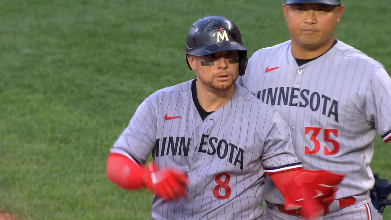 Christian Vázquez hits an RBI single in the 6th | 07/29/2023 ...