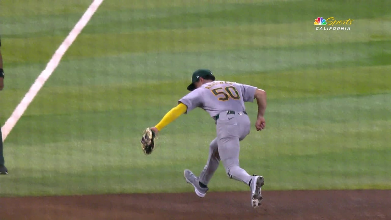 Armando Alvarez's strong throw | 06/28/2024 | Oakland Athletics