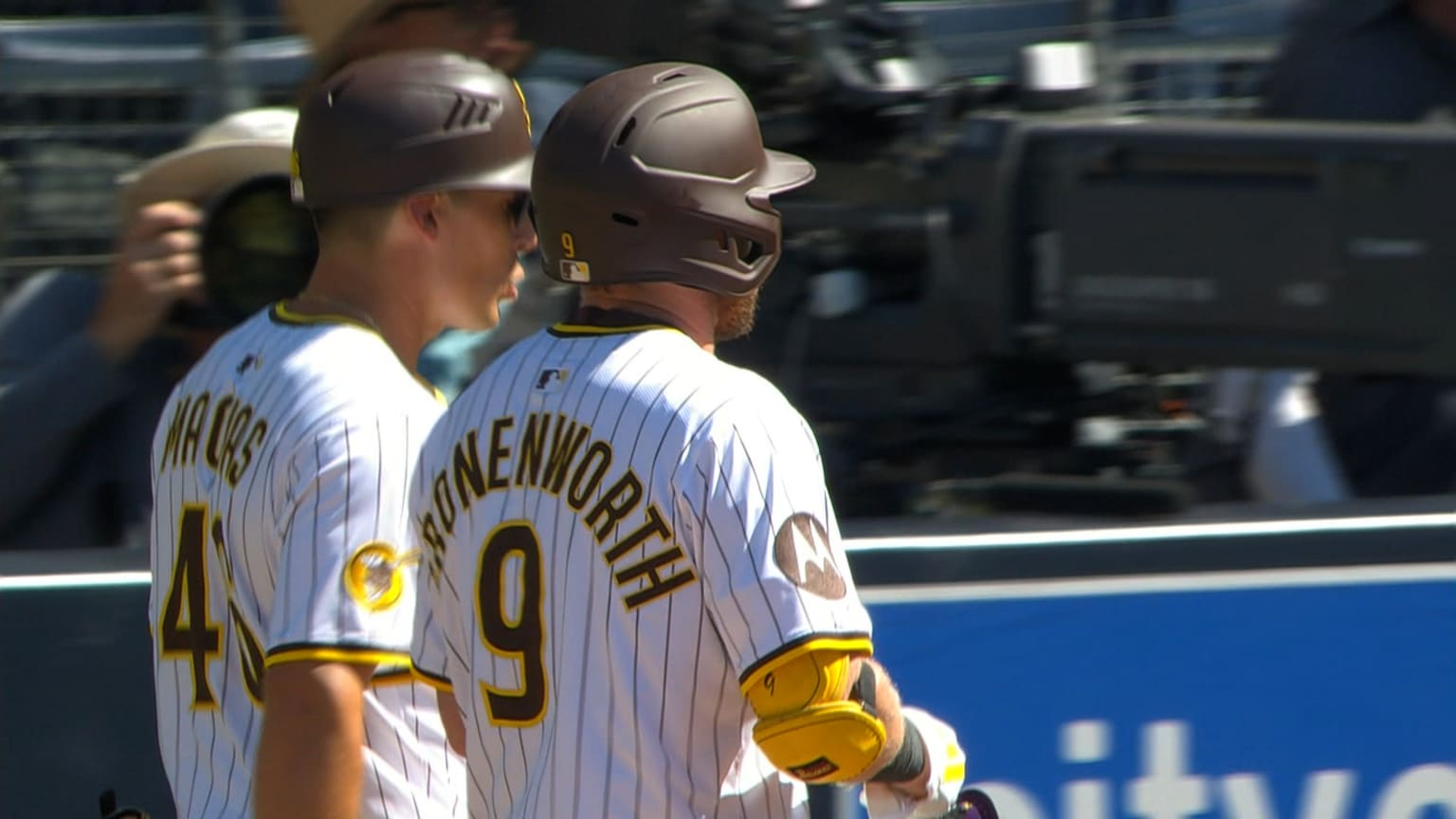 Jake Cronenworth's RBI infield single | 09/03/2025 | MLB.com