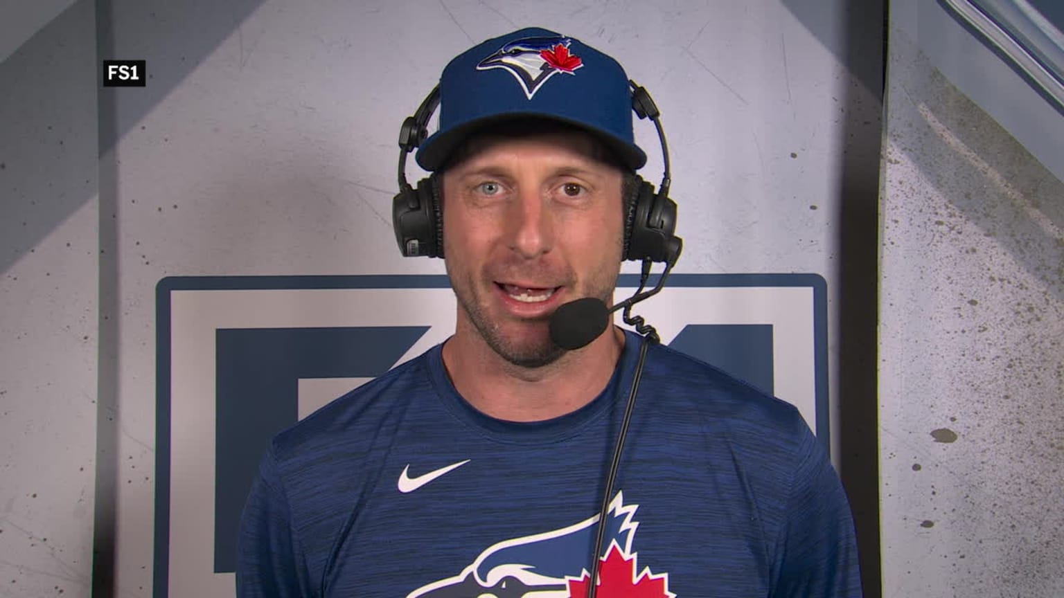 Max Scherzer discusses dominant start, staying in | 10/16/2025 | MLB.com