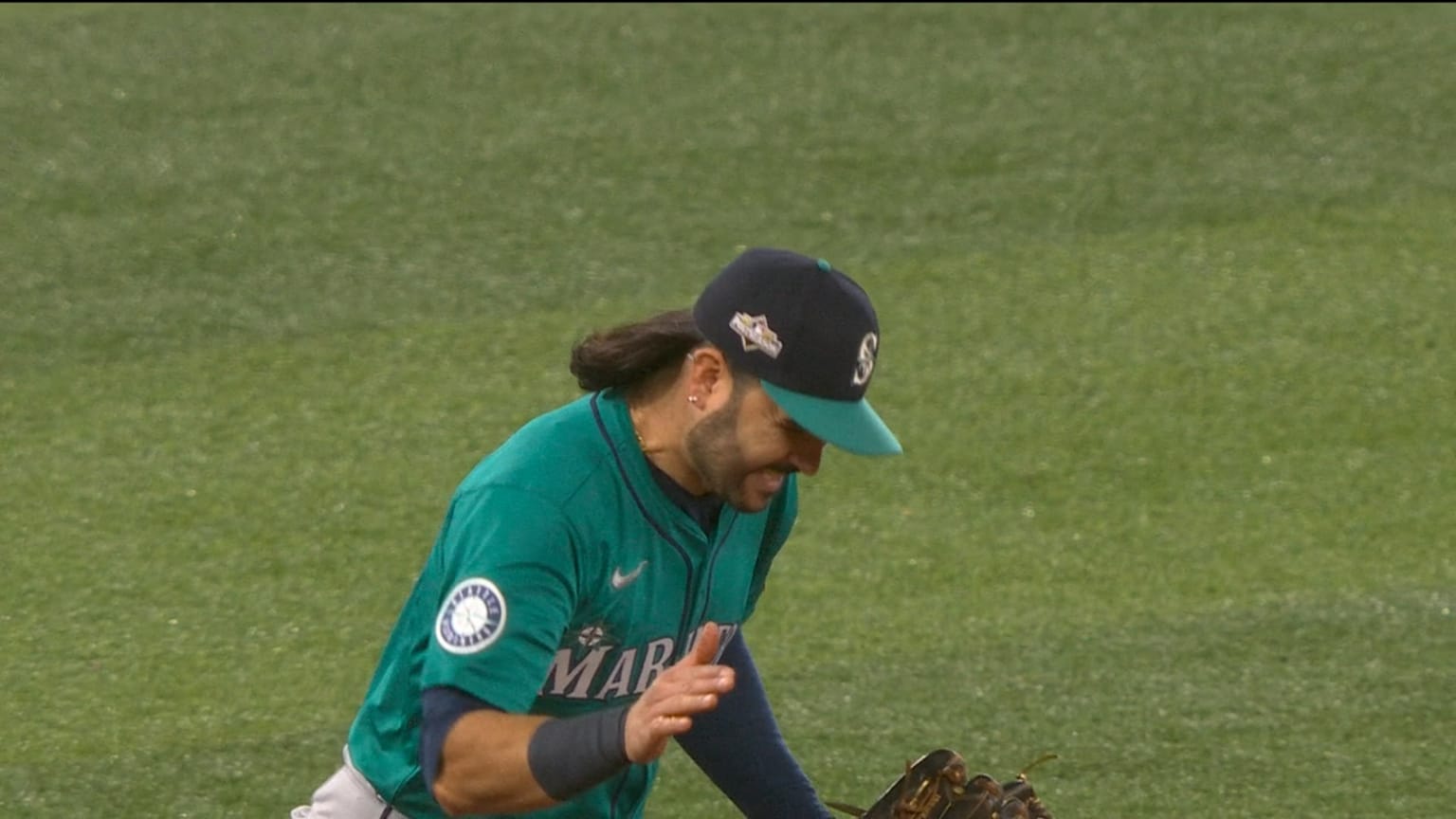 Eugenio Suárez saca un gran out | 19/10/2025 | Lasmayores.com