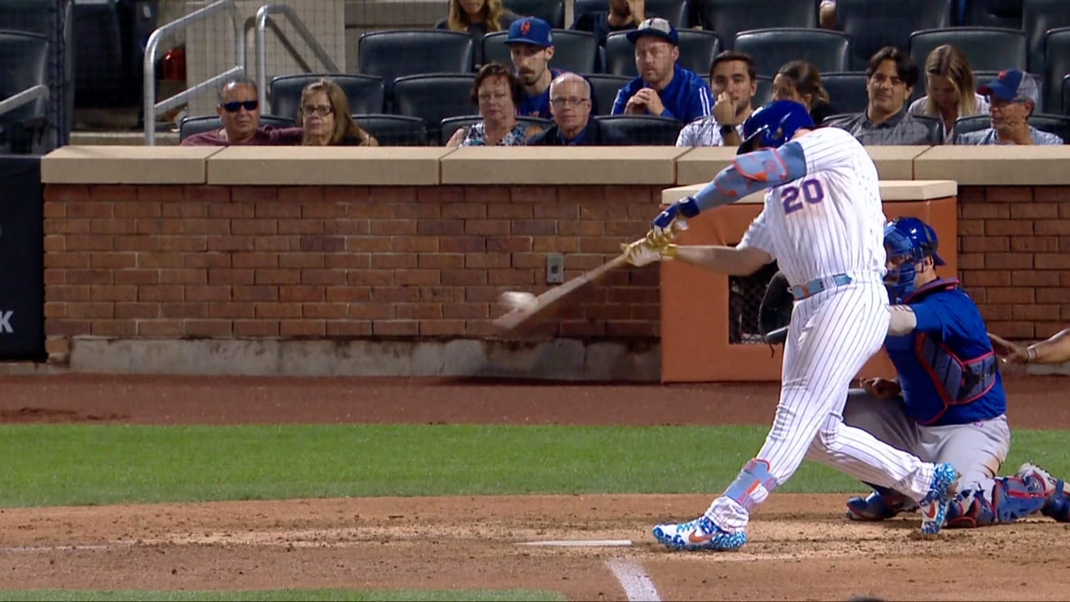 Pete Alonso demolishes a solo homer to left-center | 09/13/2022 ...