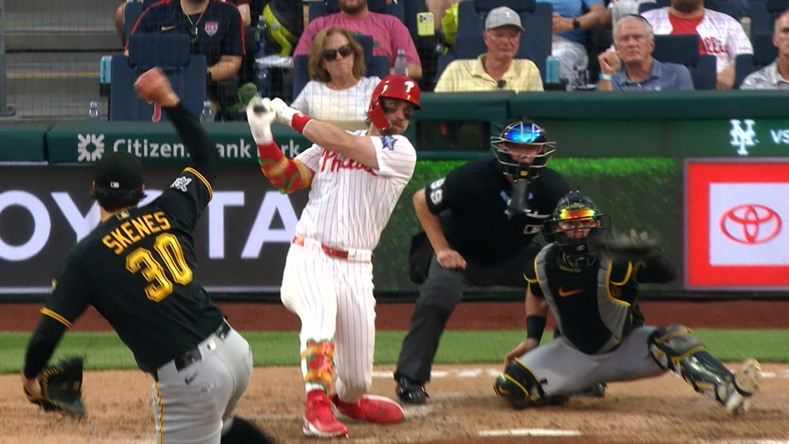 Bryce Harper's two-run double | 07/01/2026 | Philadelphia Phillies