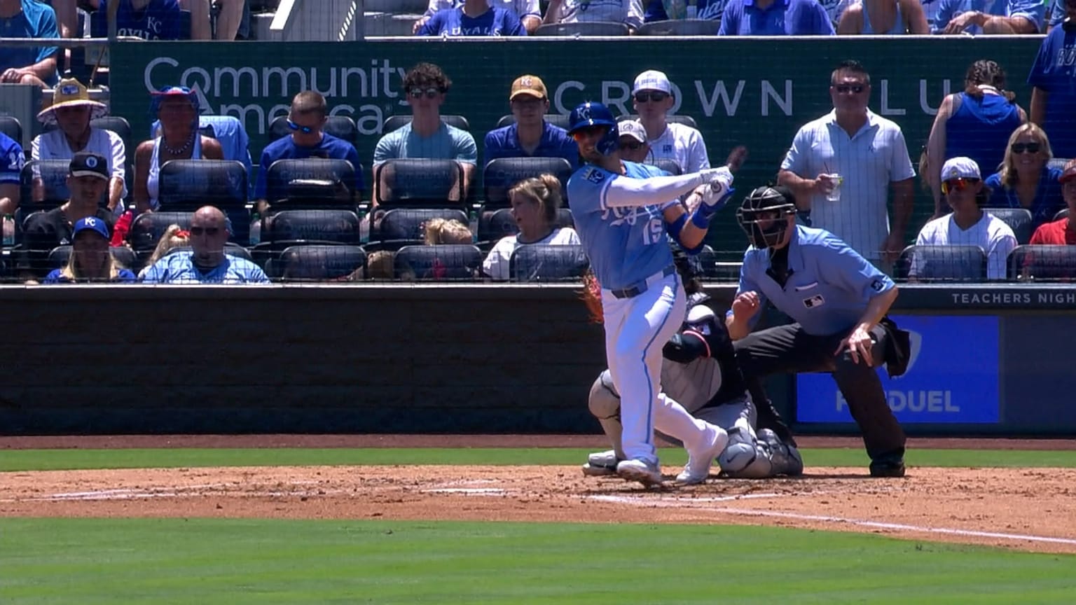 Randal Grichuk's first hit with the Royals | 07/27/2025 | MLB.com