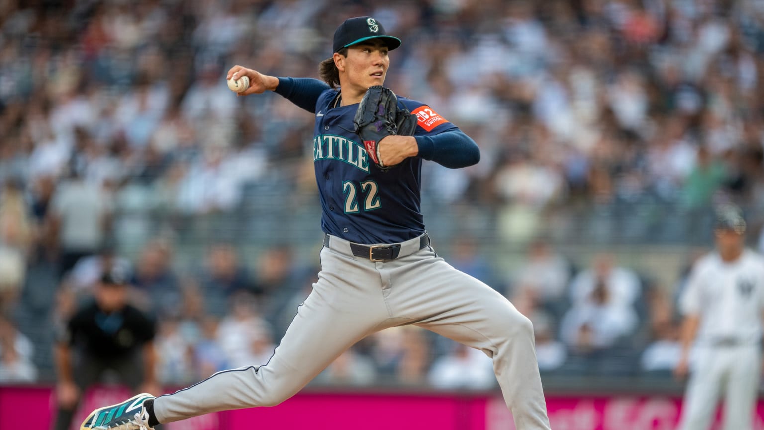 Bryan Woo completes seven no-hit innings | 07/10/2025 | Seattle Mariners