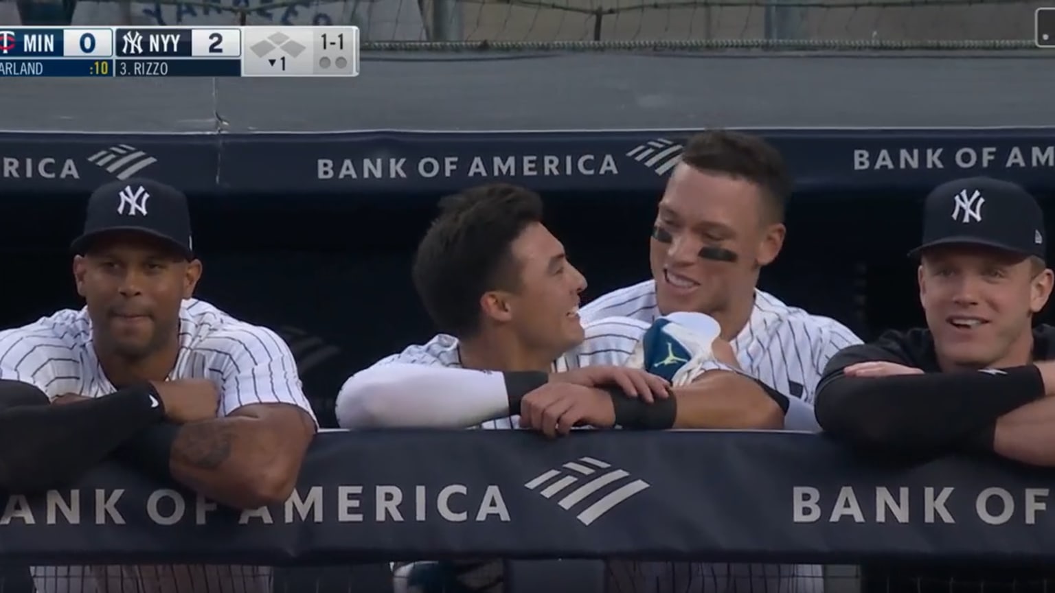Volpe, Judge embrace after back-to-back homers | 04/14/2023 | New York Yankees