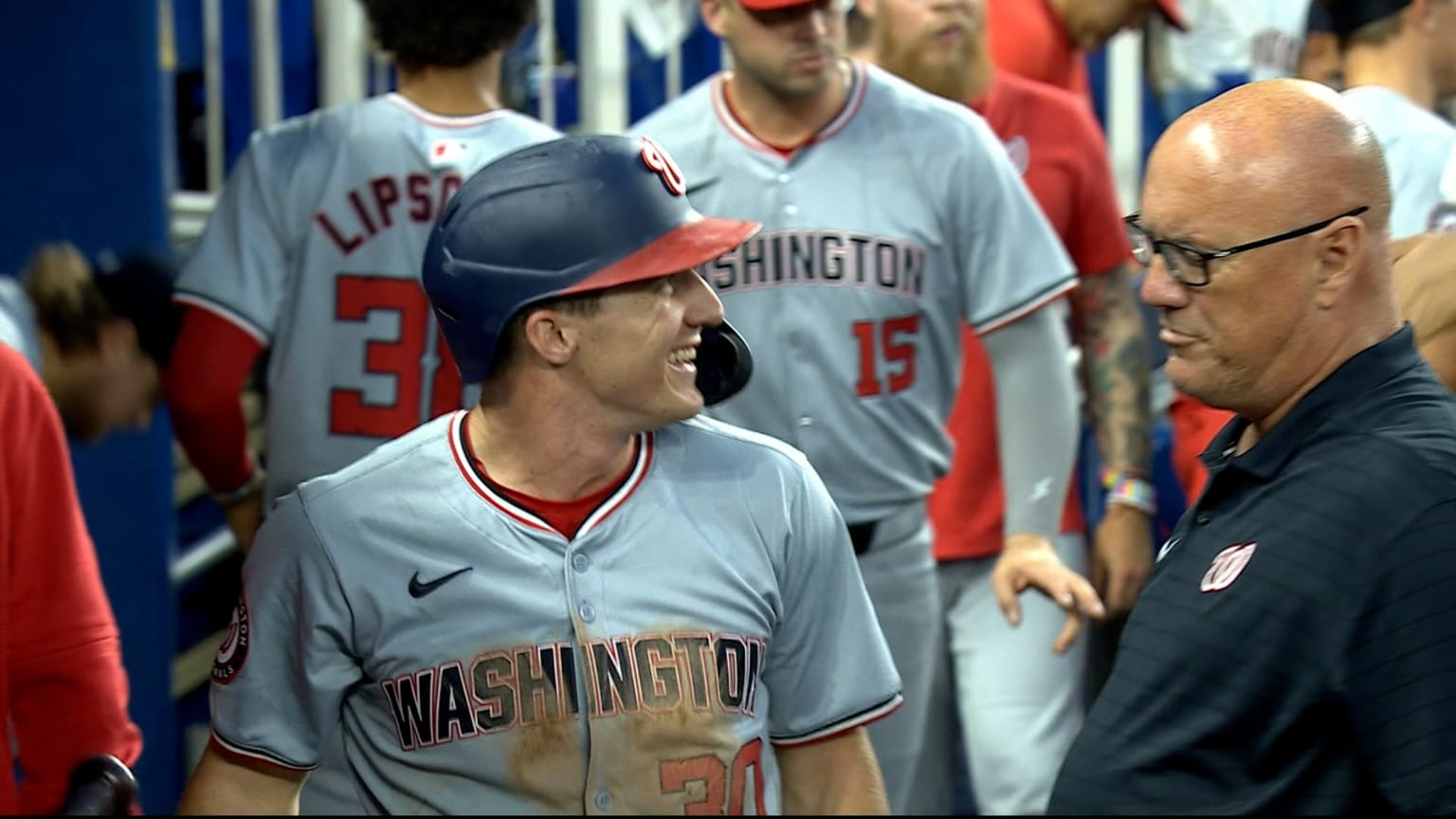 Jesse Winker walks with the bases loaded | 04/29/2024 | Washington ...