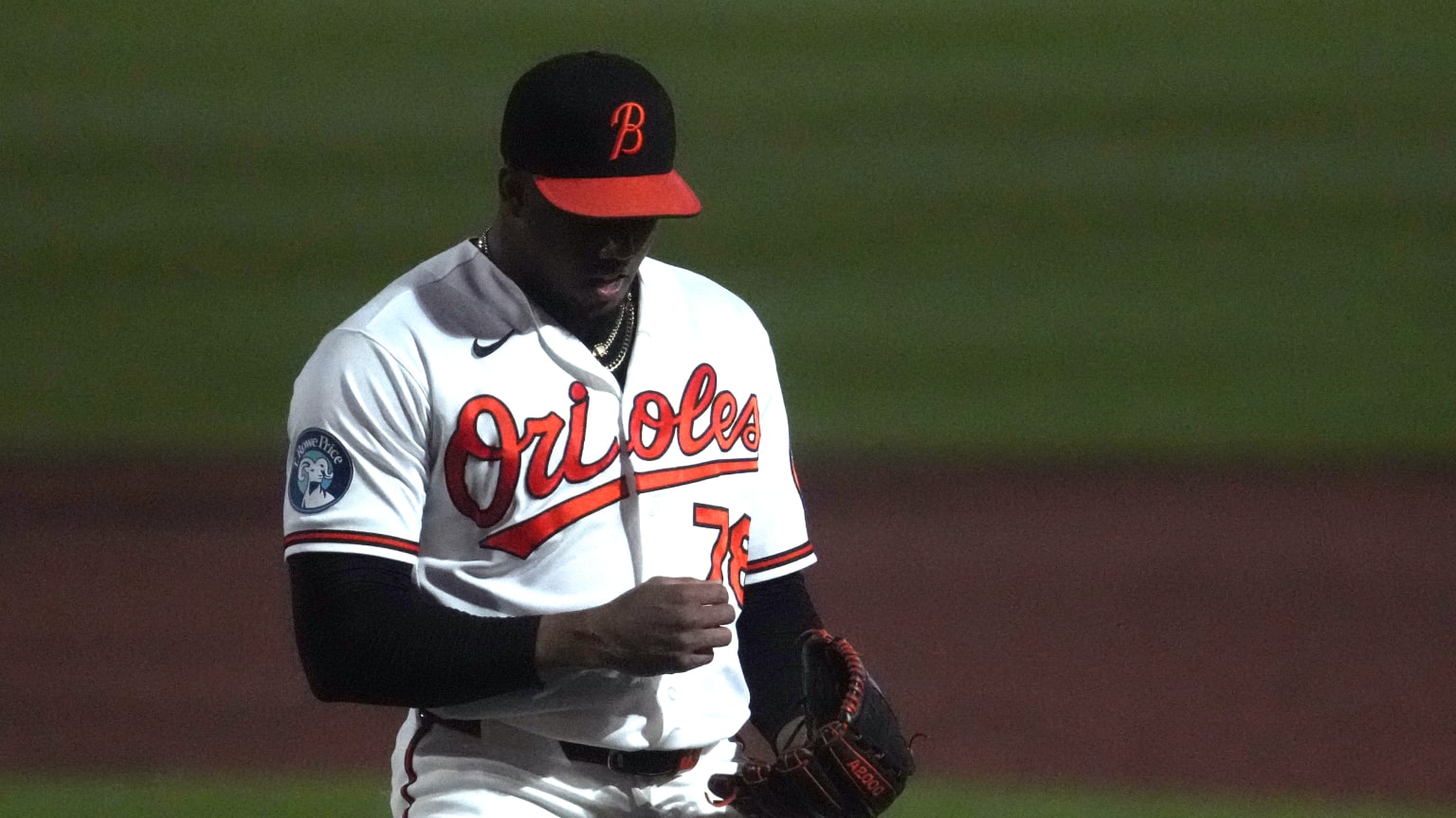Yennier Cano seals the Orioles' 7-2 win with K | 06/10/2026 | Baltimore ...