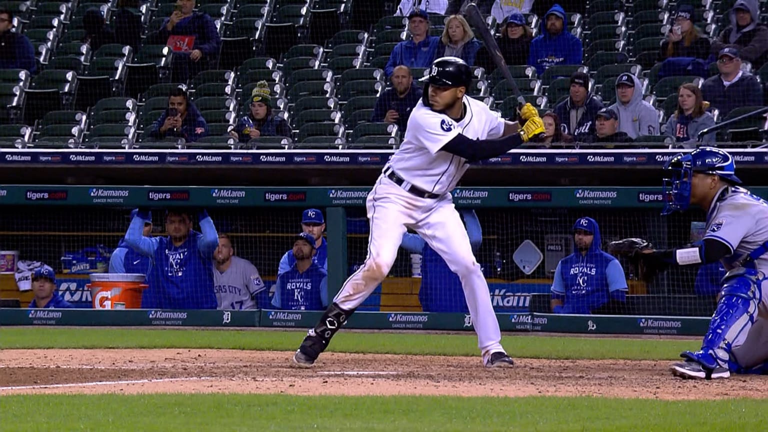 Harold Castro walks it off with 10th-inning single | 09/27/2022 ...