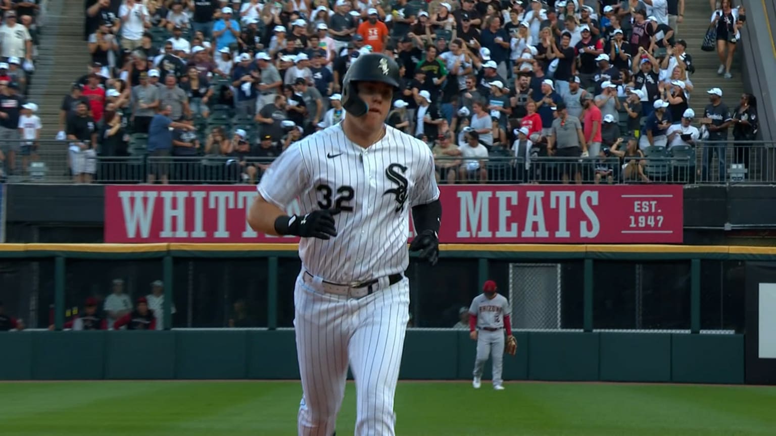 Sheets lifts a three-run homer to right-center field | 08/27/2022 ...