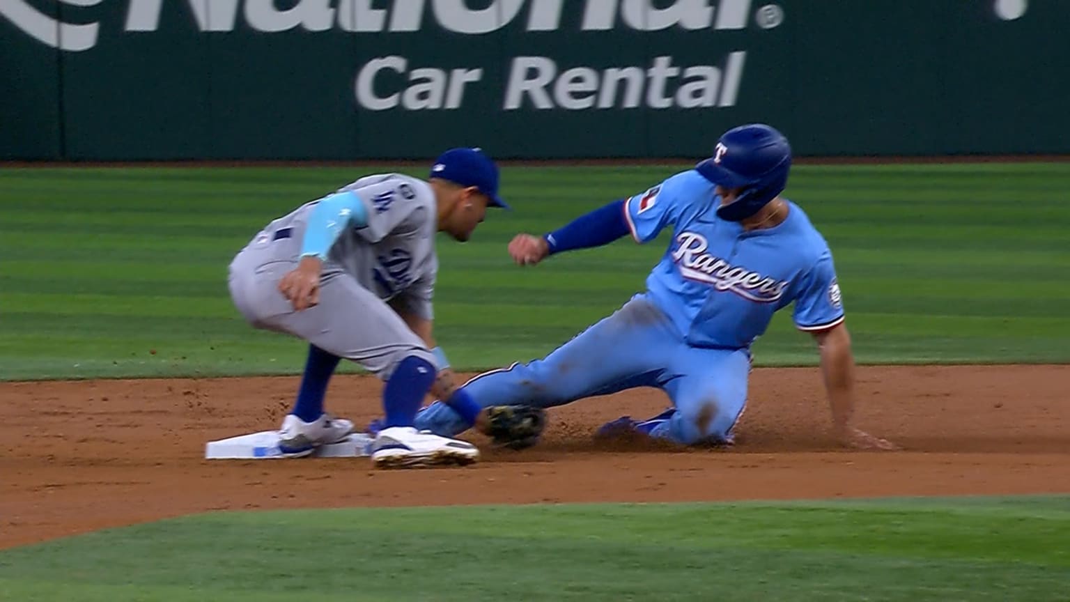 Wyatt Langford steals second base | 04/20/2025 | Texas Rangers