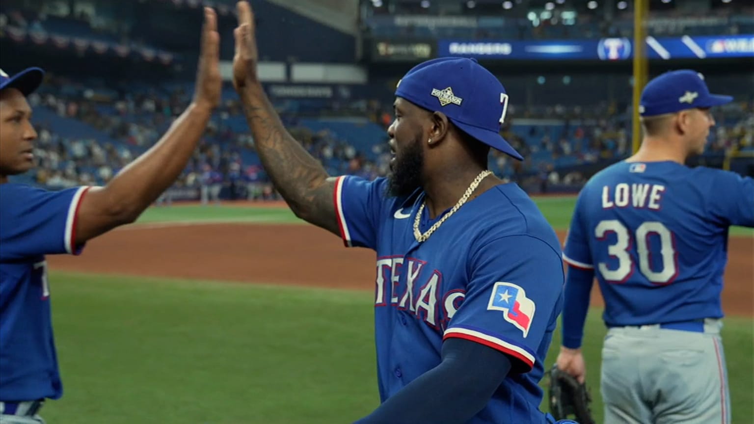 José Leclerc closes out the Rangers' Game 1 win | 10/03/2023 | Texas ...