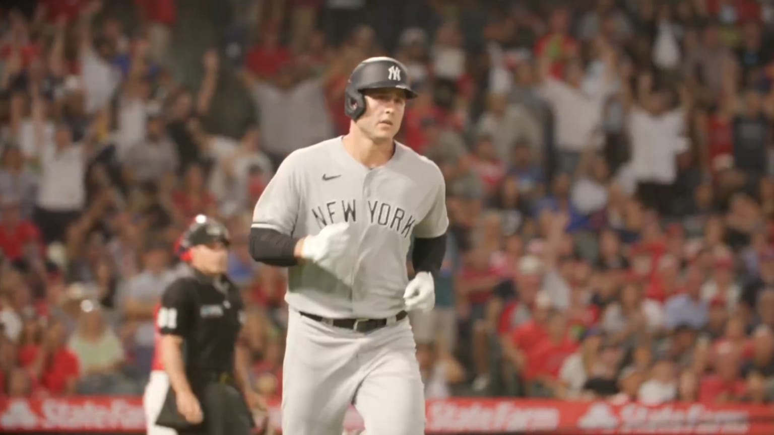 Anthony Rizzo crushes a home run | Creator Cuts | 08/29/2022 | MLB.com