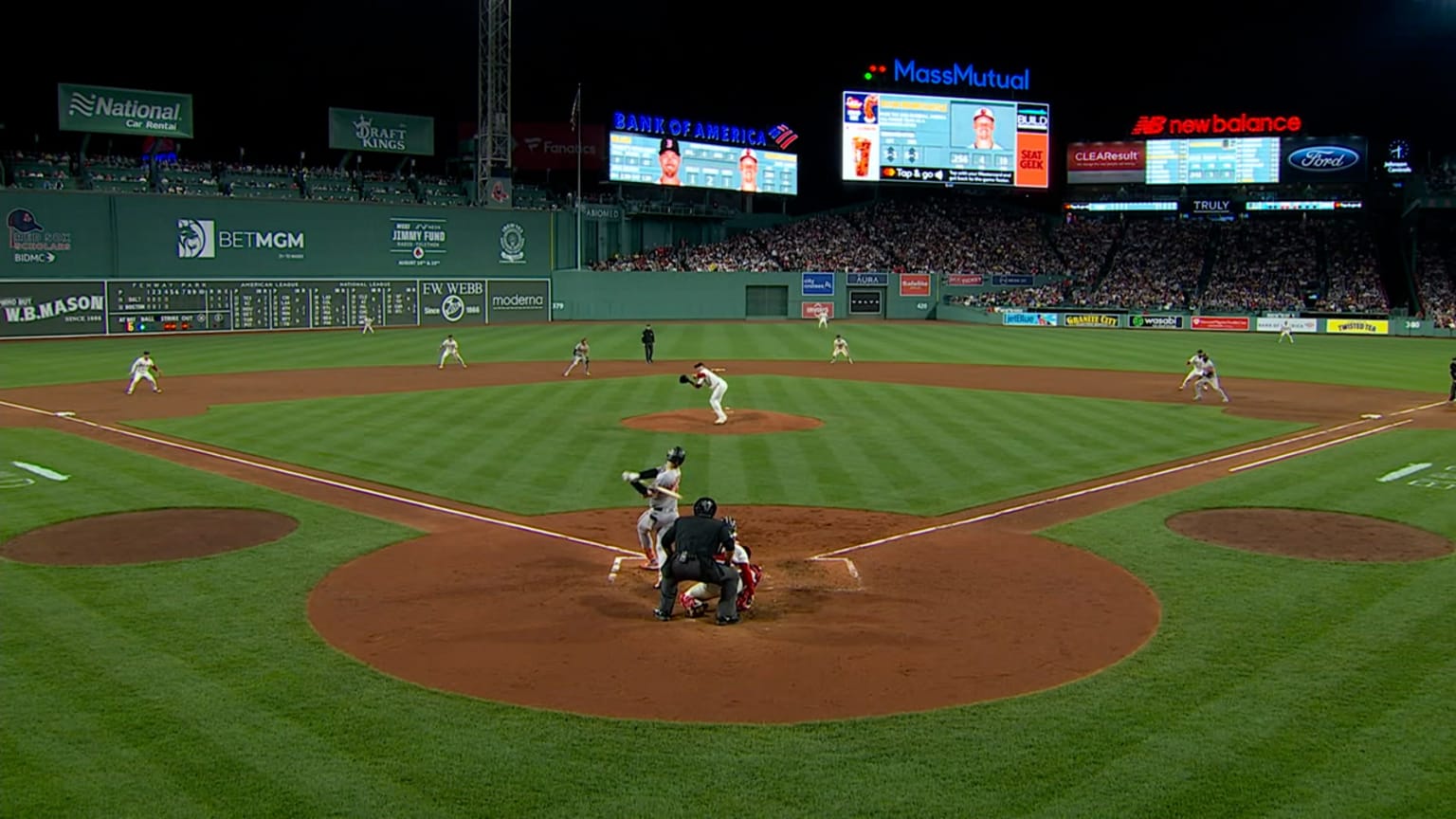 Mountcastle lo empata con hit | 08/19/2025 | Baltimore Orioles