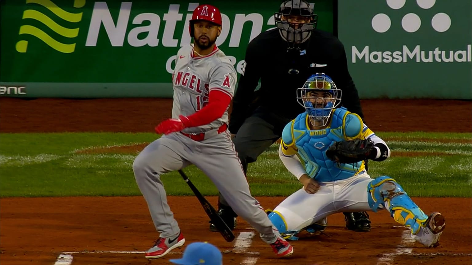 Aaron Hicks' RBI single to center field | 04/12/2024 | Los Angeles Angels