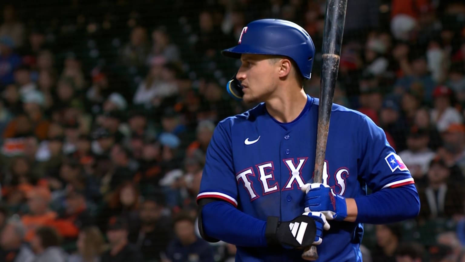 Seager plates Semien with an RBI single to right | 08/12/2023 | Texas ...