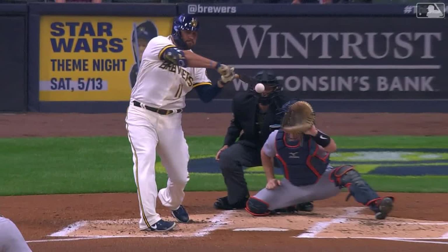 Rowdy Tellez opens scoring off double in the 1st | 04/26/2023 ...