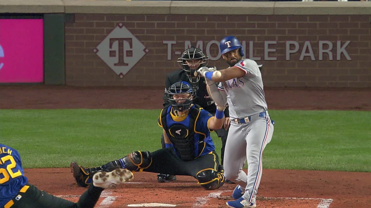 Ezequiel Duran hit by a pitch after review | 09/13/2024 | Seattle Mariners