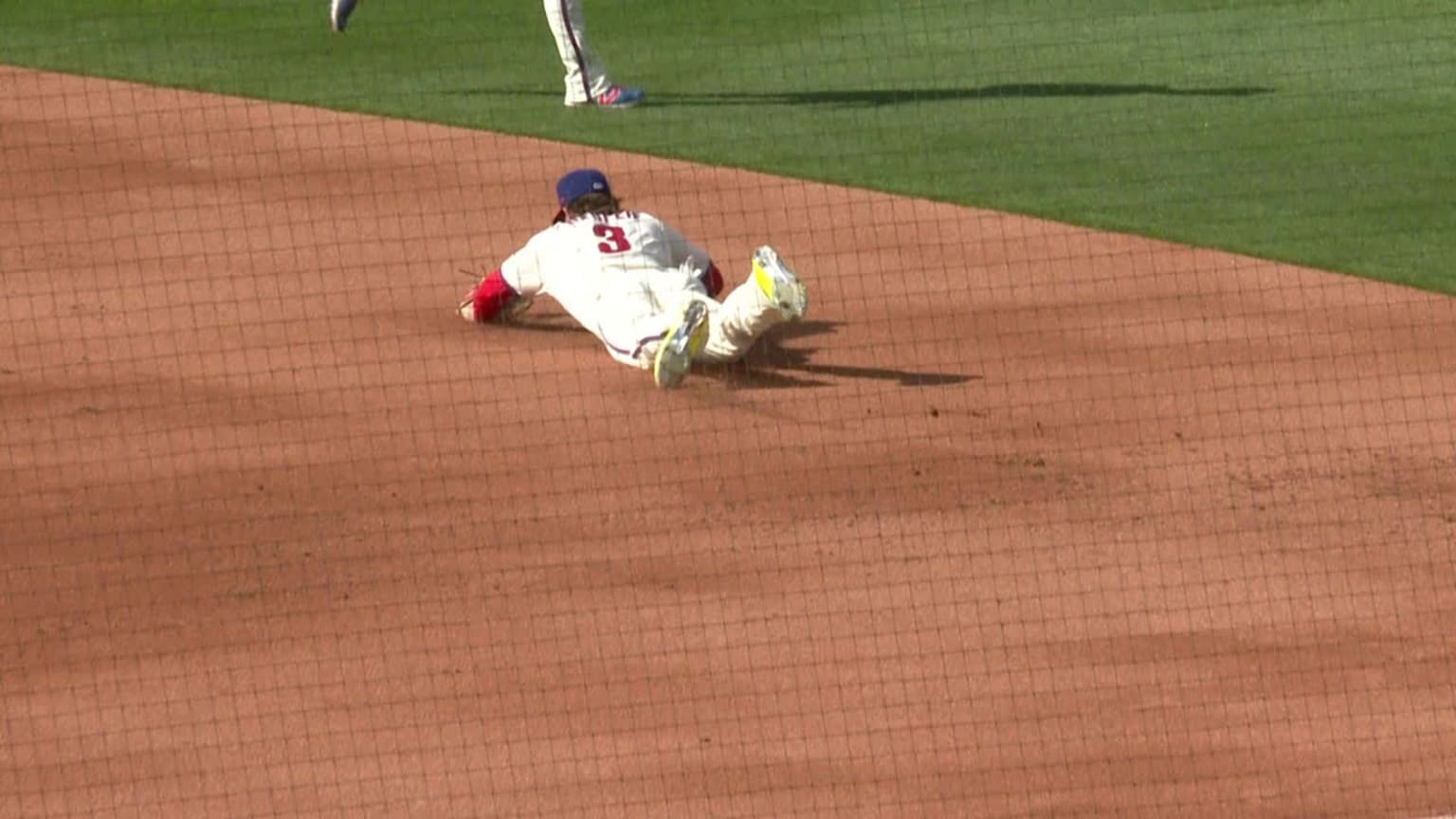 Harper se luce con el guante en 1B | 13/04/2024 | Los Phillies de ...