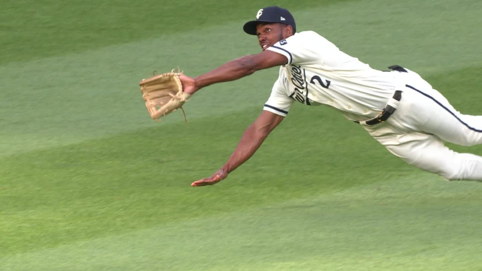 Michael A. Taylor makes a diving catch in center | 07/07/2023 | MLB.com