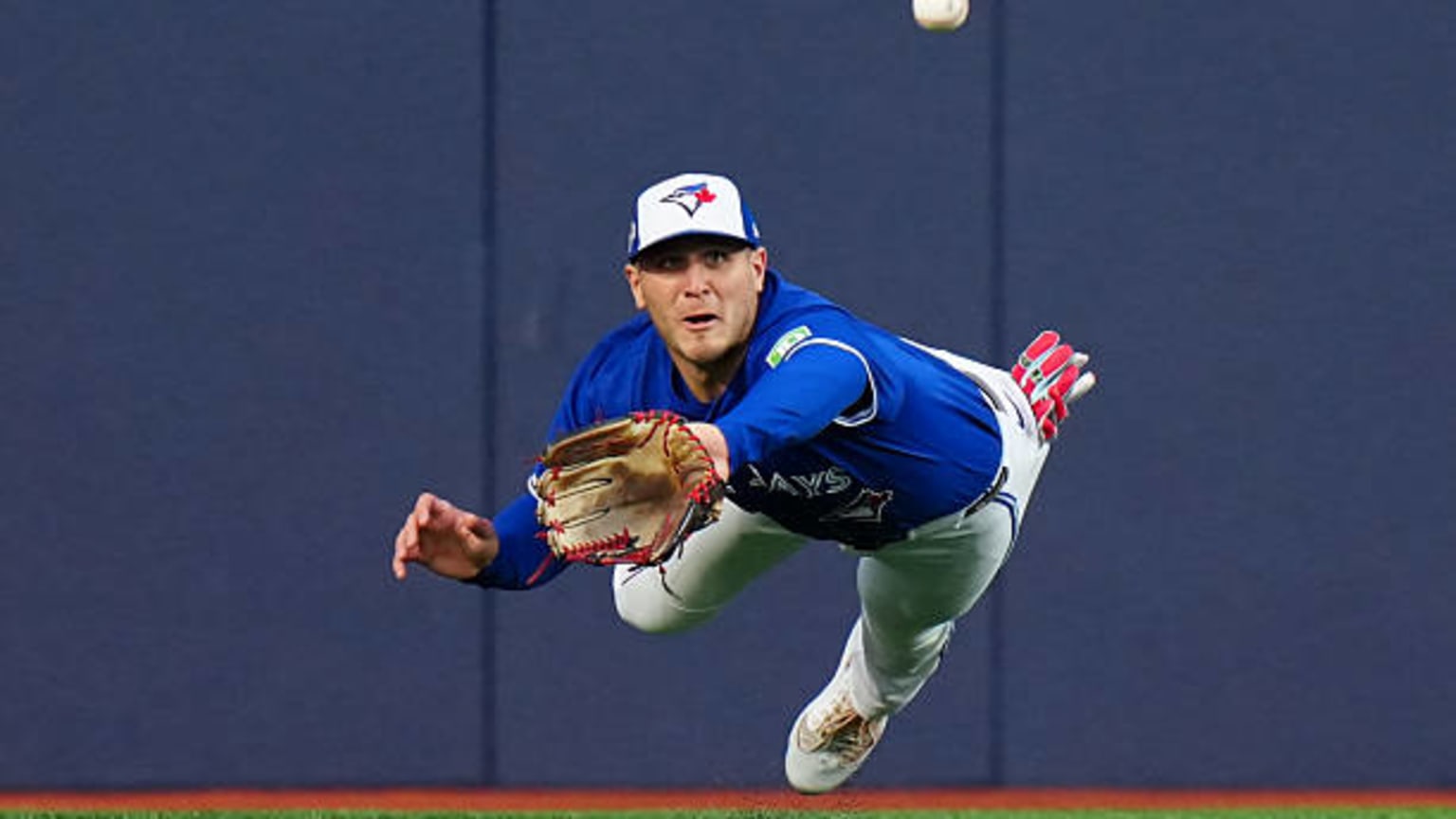 Daulton Varsho's sensational diving catch | 10/13/2025 | MLB.com