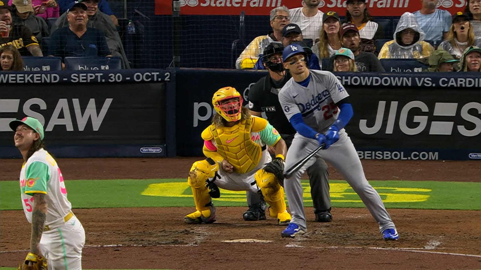 Trayce Thompson crushes a solo homer to left field | 09/09/2022 | Los ...