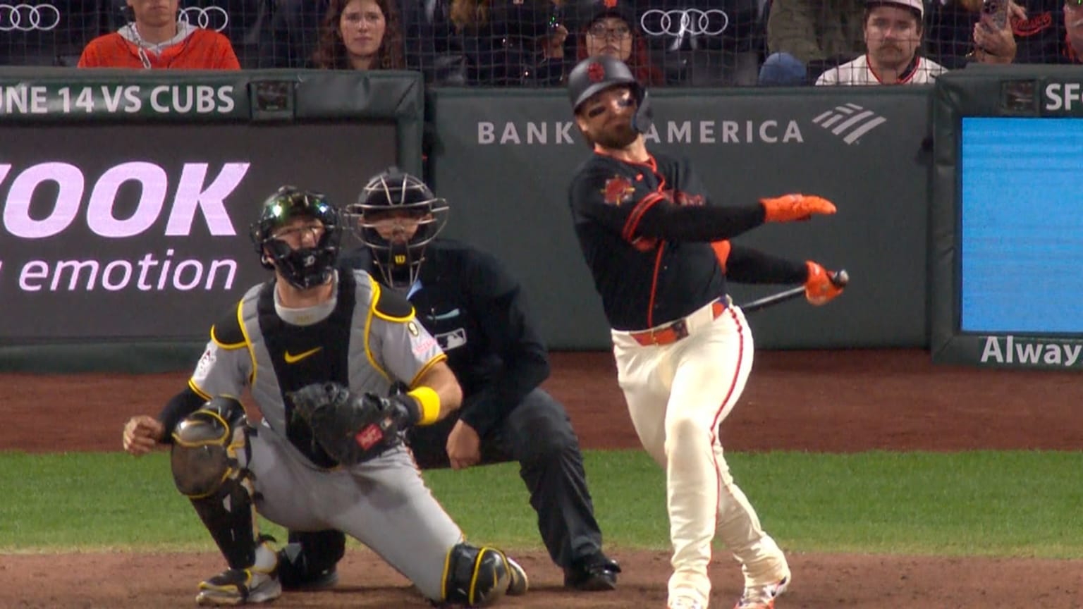 Eric Haase's RBI single | 05/09/2026 | MLB.com