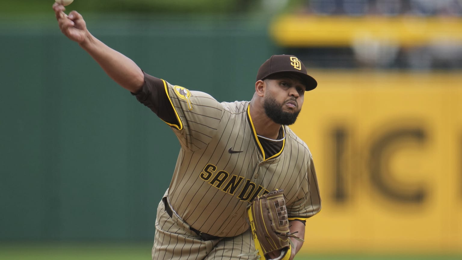 Randy Vásquez strikes out three over five innings | 05/03/2025 | San ...