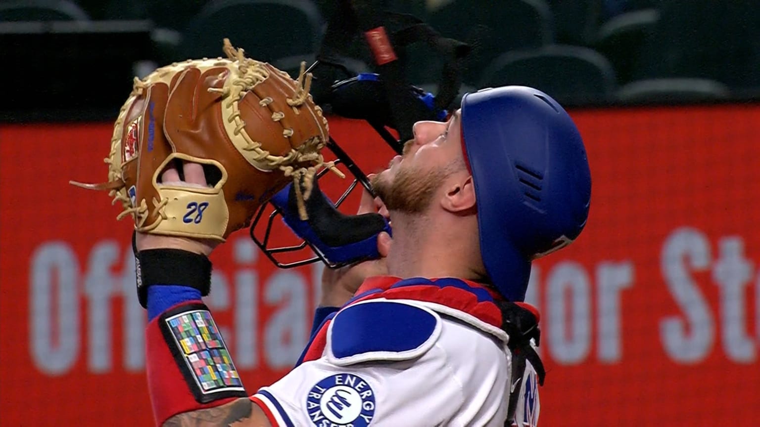 Jonah Heim catches Edouard Julien stealing 2nd base | 09/24/2025 ...