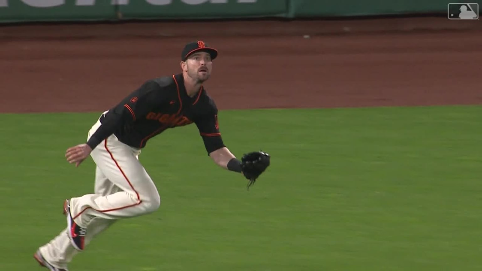 Mitch Haniger makes a dazzling diving snag in left | 05/05/2023 | San ...