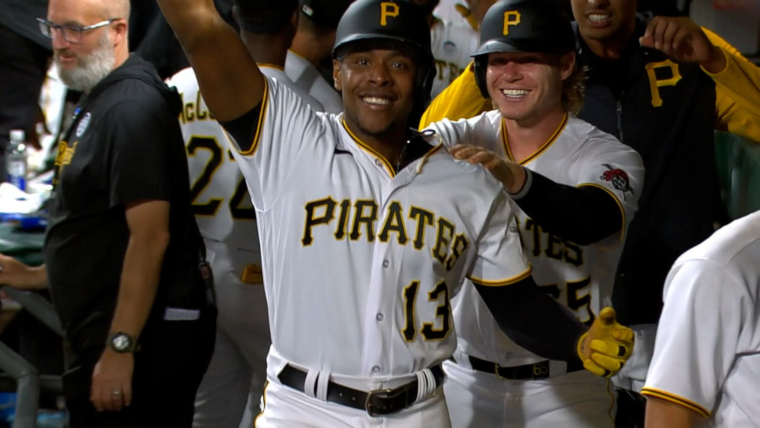 Pirates come roaring back with a six run 7th inning | 06/02/2023 ...