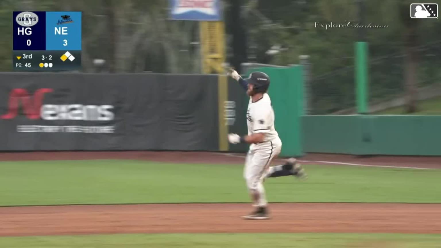 Tom Poole hits a home run in just his second pro game | 08/17/2025 ...