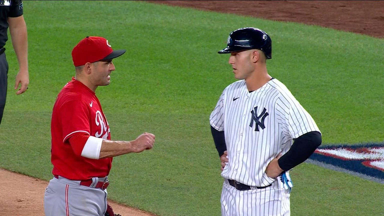 Who are the friendliest infielders in baseball? | 03/16/2024 | MLB.com