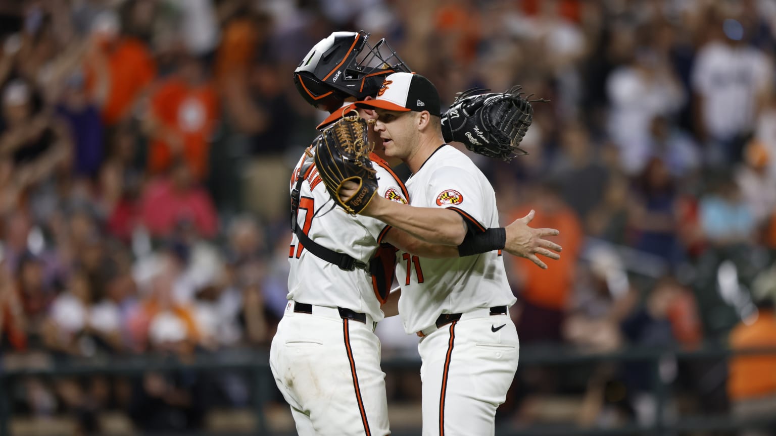 Jacob Webb secures the save in O's win | 04/30/2024 | Baltimore Orioles