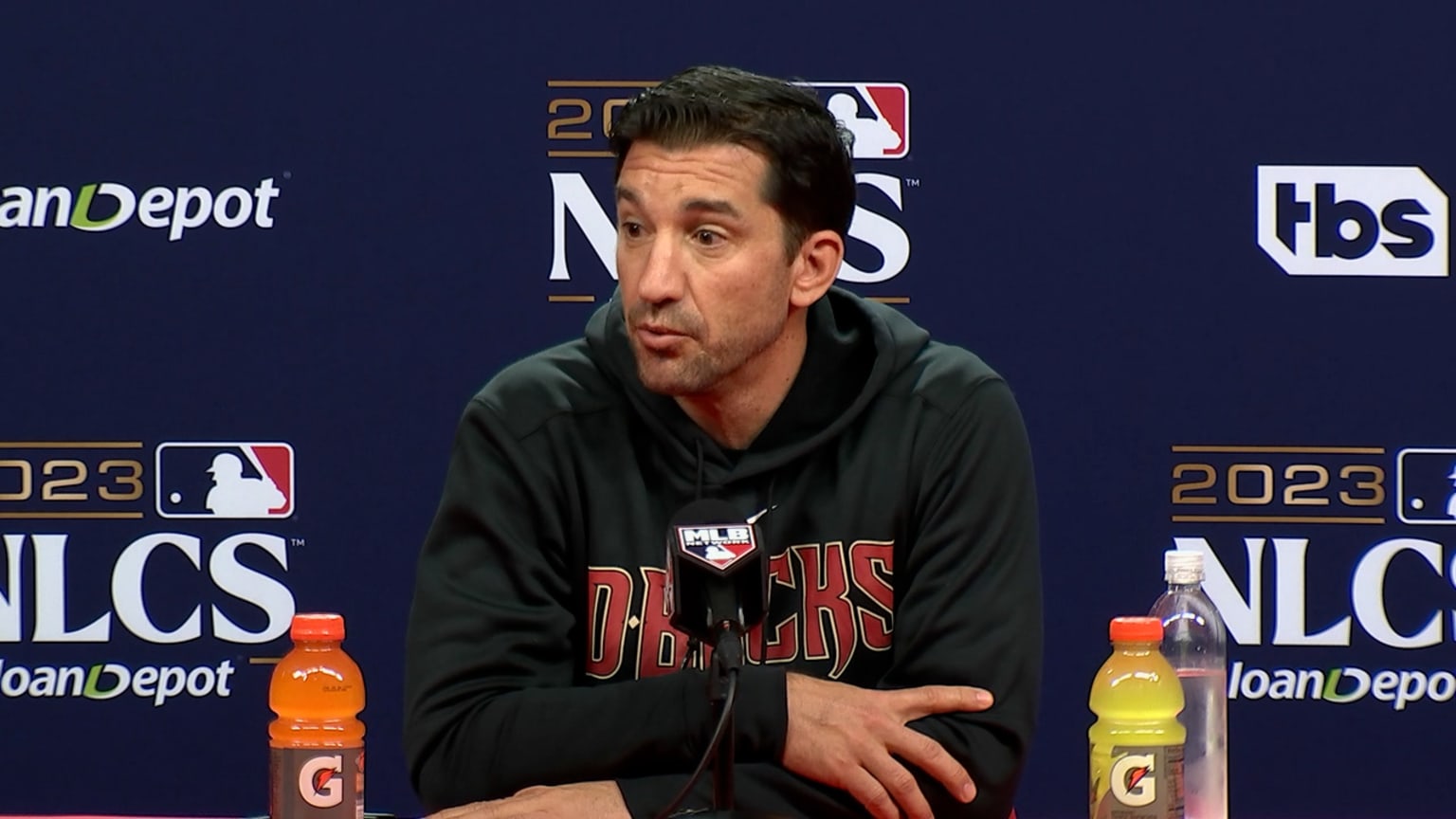 Mike Hazen discusses offense turning things around | 10/15/2023 ...