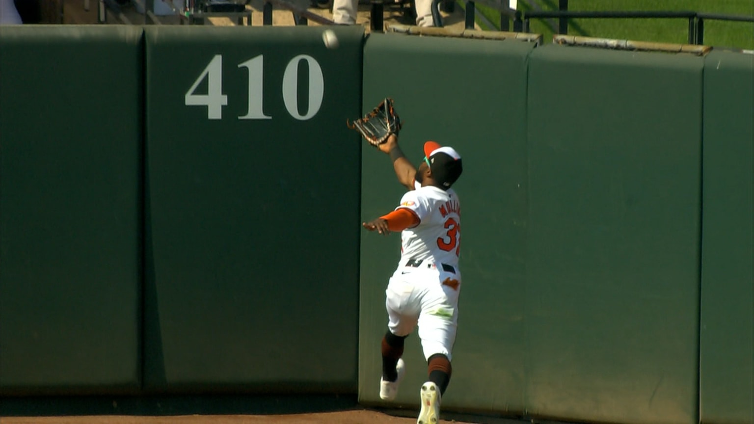 Daily Dash: Mullins leaps, De La Cruz slides | 07/29/2024 | MLB.com