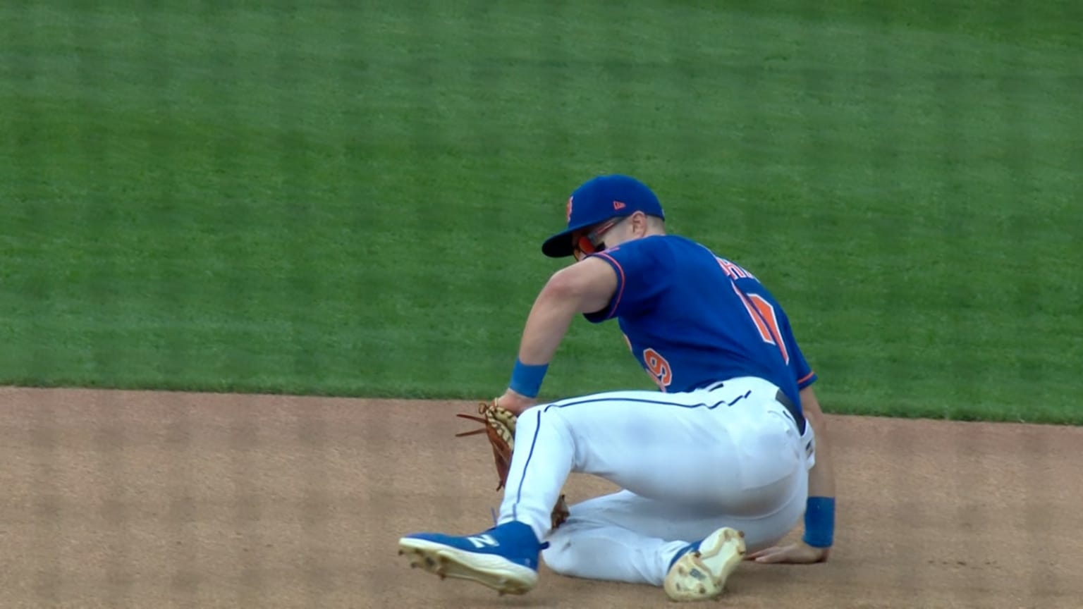 Mark Canha makes a slick sliding stop at first base | 06/17/2023 | New ...