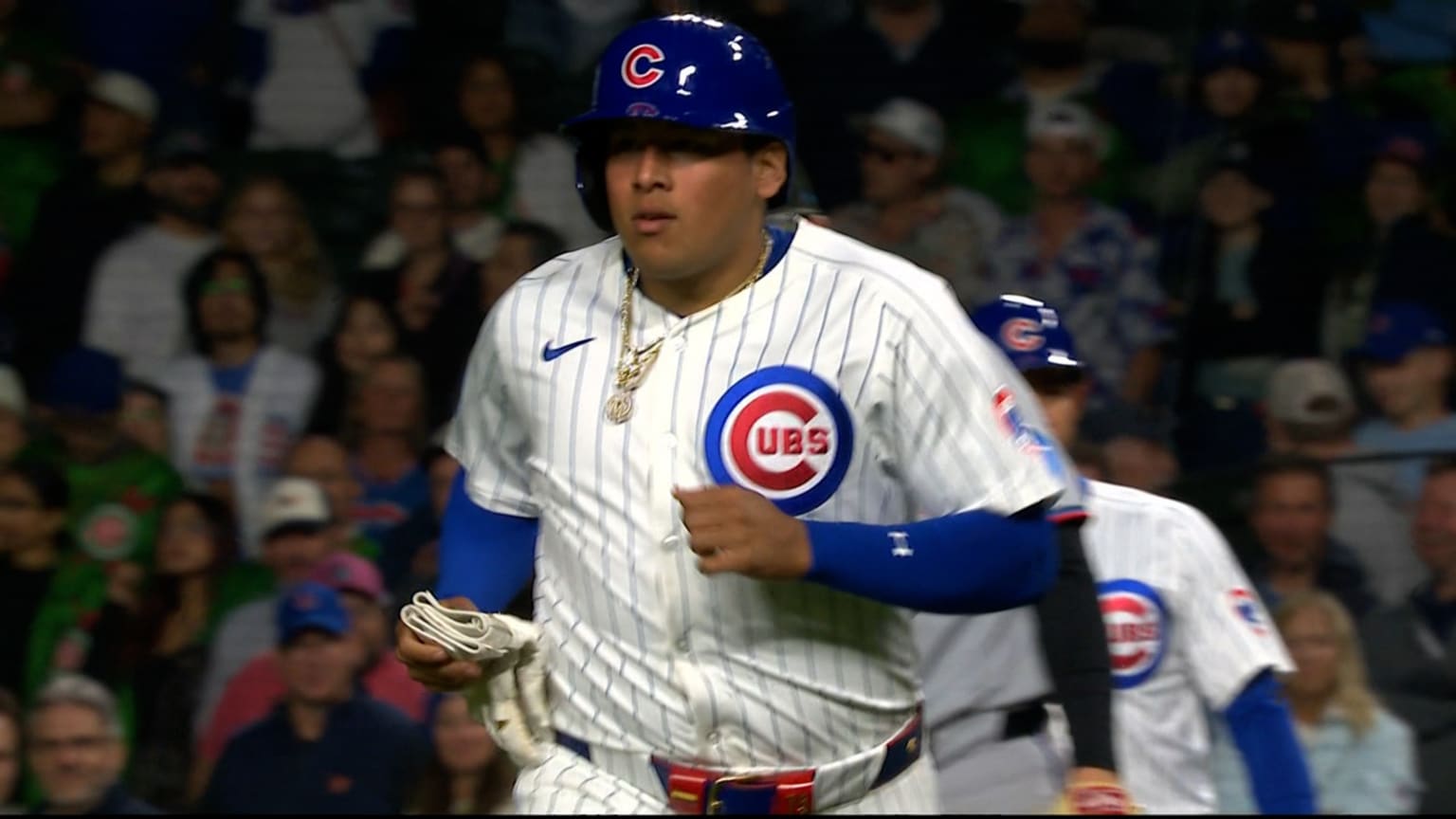 Moisés Ballesteros reaches on a fielder's choice | 05/13/2025 | Chicago ...